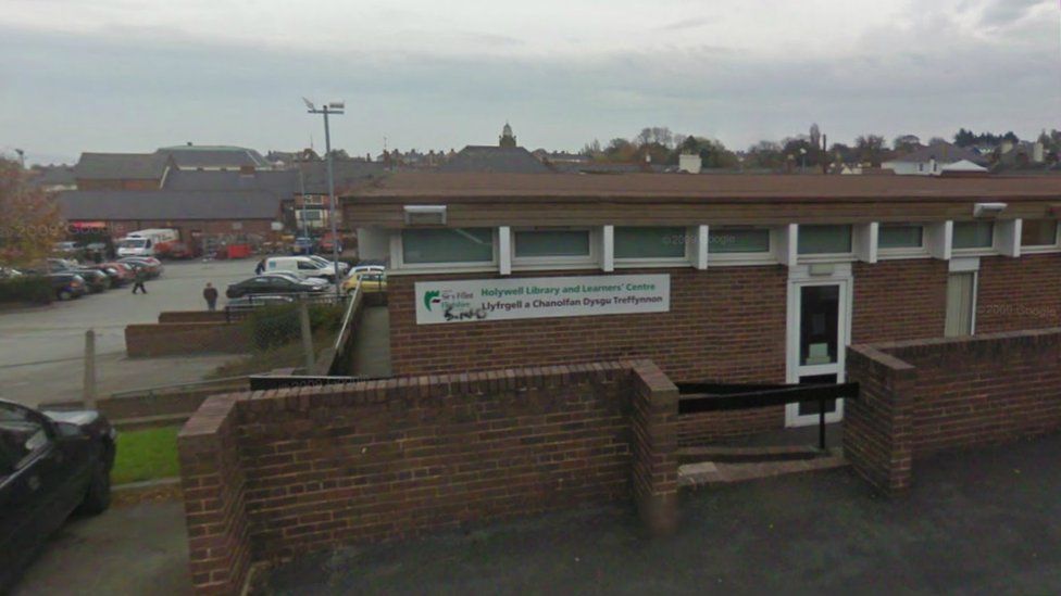 Holywell library moves to leisure centre - BBC News