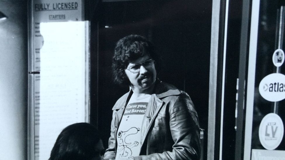 How a 1970s policeman changed his mind - BBC News