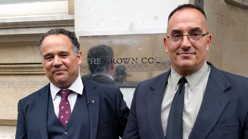 Christian preachers win appeals over shopping centre sermon - BBC News