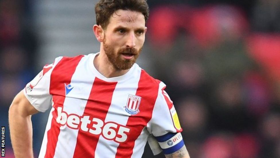 Joe Allen: Stoke City midfielder to leave at end of contract - BBC Sport