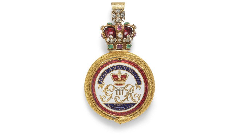 200-year-old medallion celebrating King George III up for auction - BBC ...