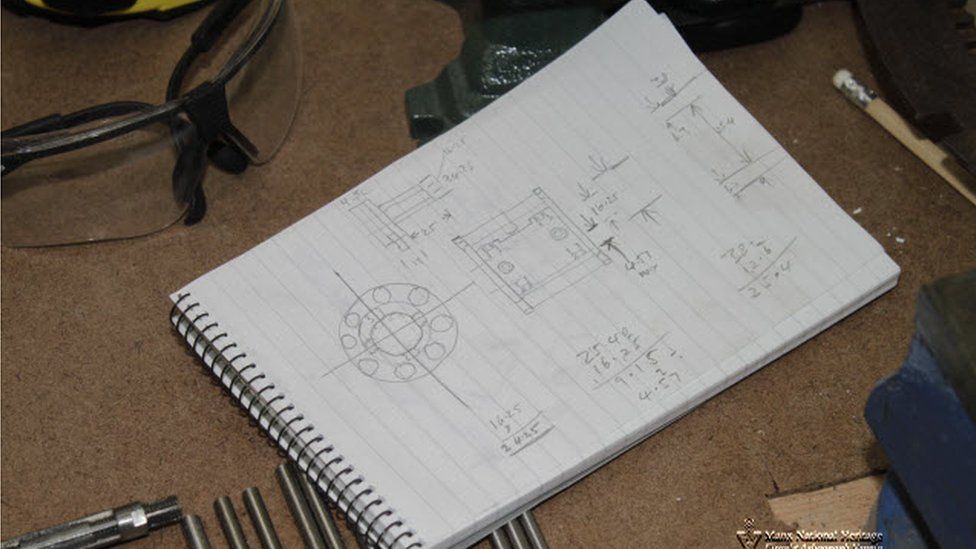 Castle Rushen Restored 16th Century clock reinstalled - BBC News