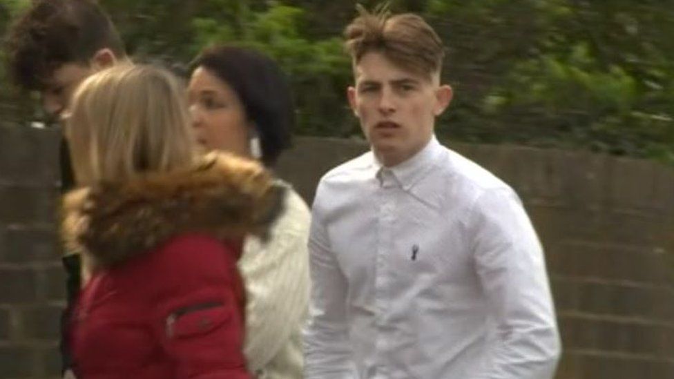 Kyle Yule death: Best friend found him 'bleeding' after stabbing - BBC News