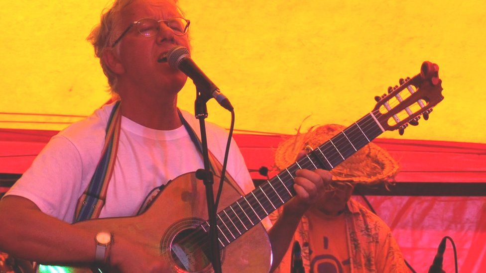 Powys homeowner happy to sell house £100,000 below value - BBC News