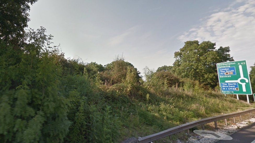 Northampton rail freight depot to go before councillors - BBC News