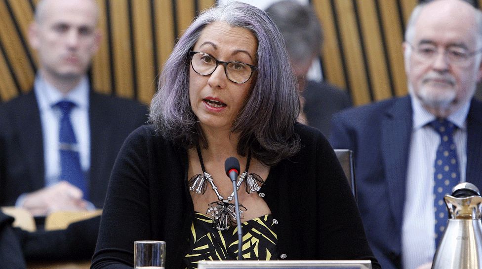 Scottish Police Authority: A turbulent beginning - BBC News