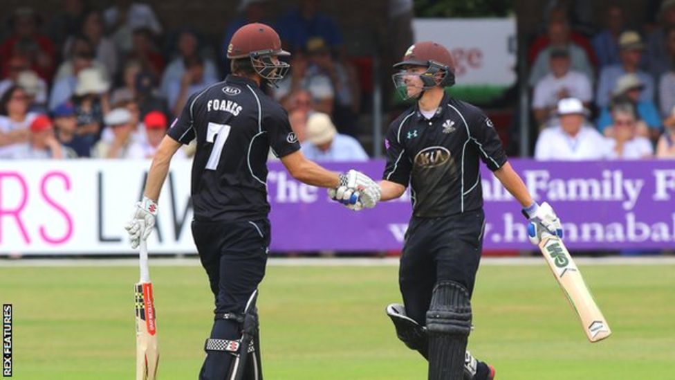 Rory Burns, Ben Foakes and Sam Curran sign new Surrey deals - BBC Sport