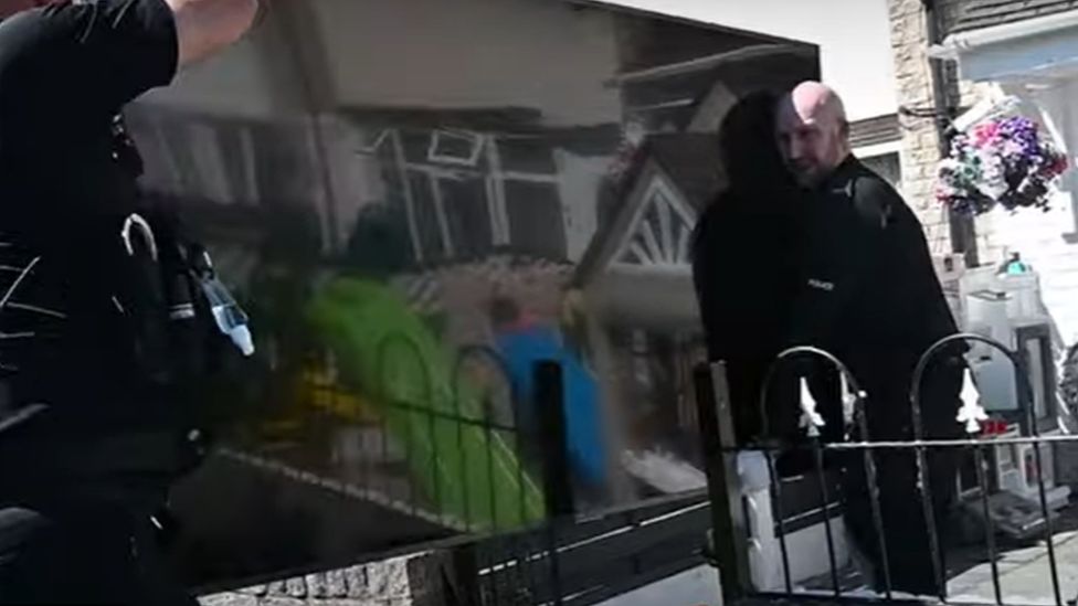 Winsford dealer who ran drugs empire from his caravan jailed - BBC News