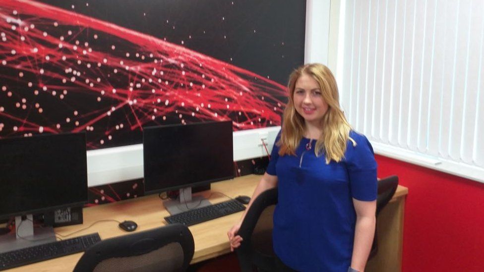 NI battles for cyber-security jobs amid global shortage - BBC News