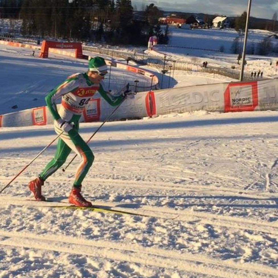 Irish skiers 'roll' out new sport - BBC News
