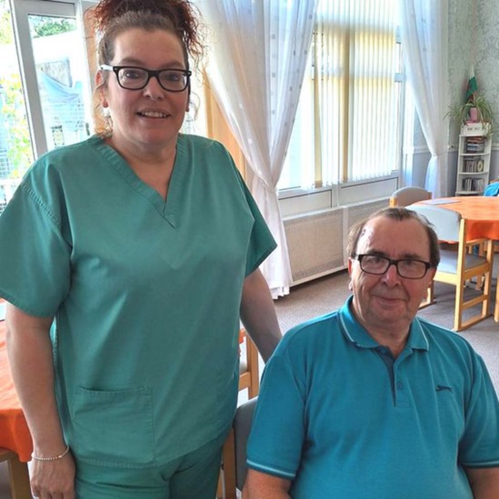 Pay carers same as NHS workers, Wales commissioner says - BBC News