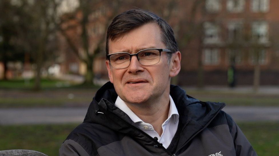 Recovery flat to help Birmingham students battling addiction - BBC News