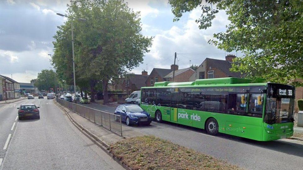 First electric double decker-buses coming to Leicester - BBC News
