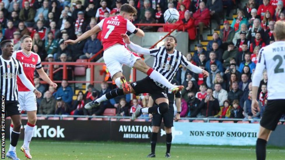 Jordan Davies: Midfielder's injury a 'huge blow' for Wrexham, says Phil ...