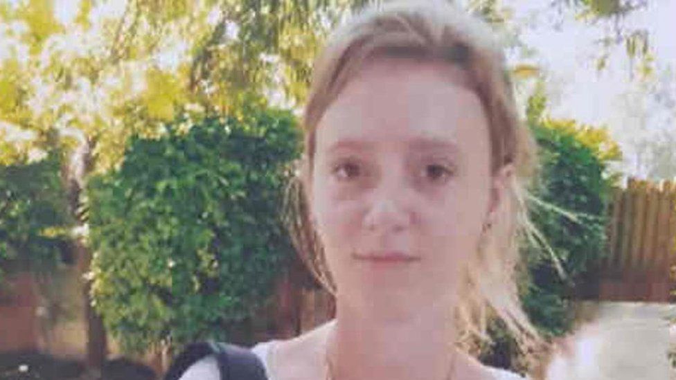 Pitsea murder: Man jailed for killing partner Madison Wright - BBC News