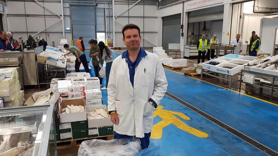 Fresh food traders brace for Brexit - BBC News