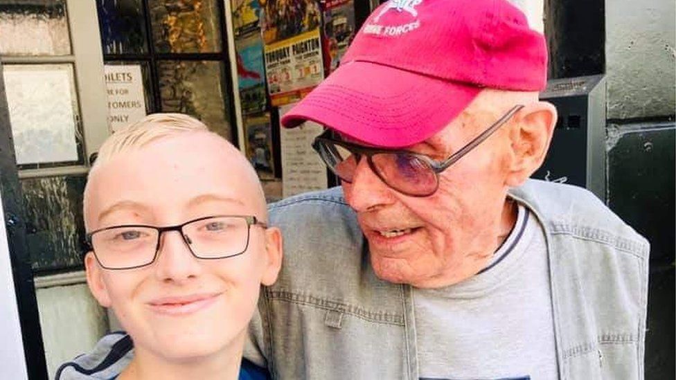 Boy unable to celebrate birthday in Brixham gets 112 cards - BBC News