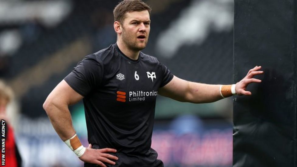 Dan Lydiate: Veteran Wales flanker signs one-year Ospreys contract ...