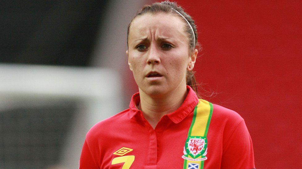 Euro 2017: Wales men can inspire women's side - Jayne Ludlow - BBC Sport