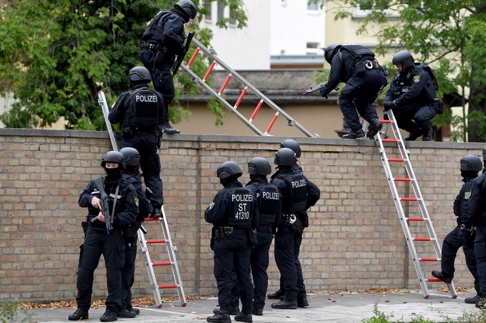 Germany gun attack in pictures - BBC News