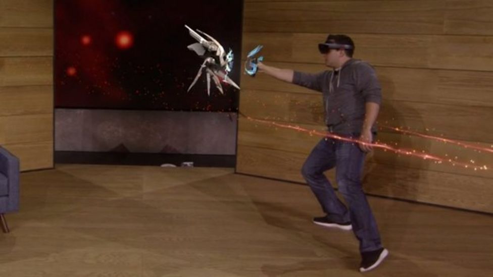 Microsoft launches Windows laptop - BBC News