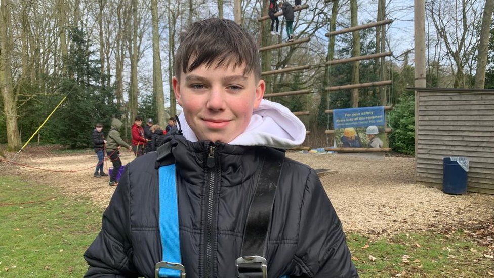 Swindon residential weekend helps military children cope - BBC News