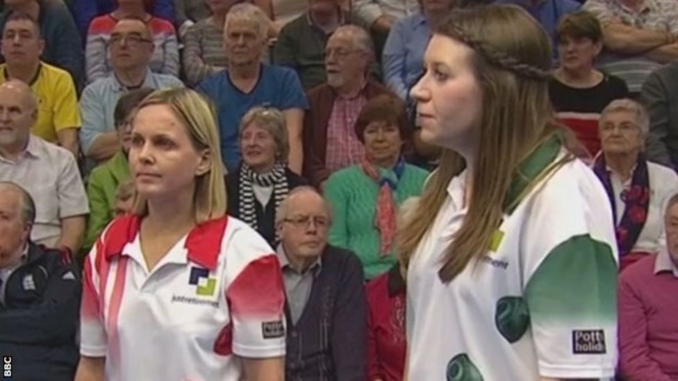 World Indoor Bowls: Ellen Falkner claims women's singles title - BBC Sport