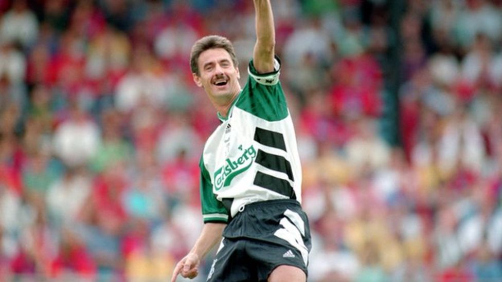 Who is Liverpool's best Premier League forward? Suarez? Fowler? Salah ...