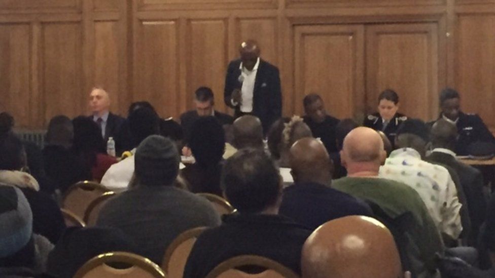 Jermaine Baker shooting: Firearms officer arrested - BBC News