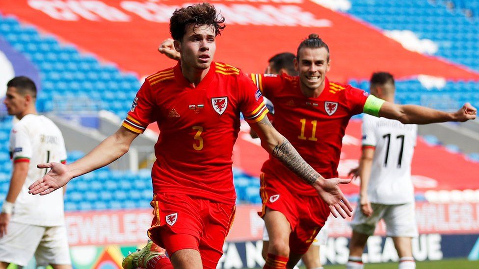 World Cup: Neco Williams' family ready for 'dream' tournament - BBC News