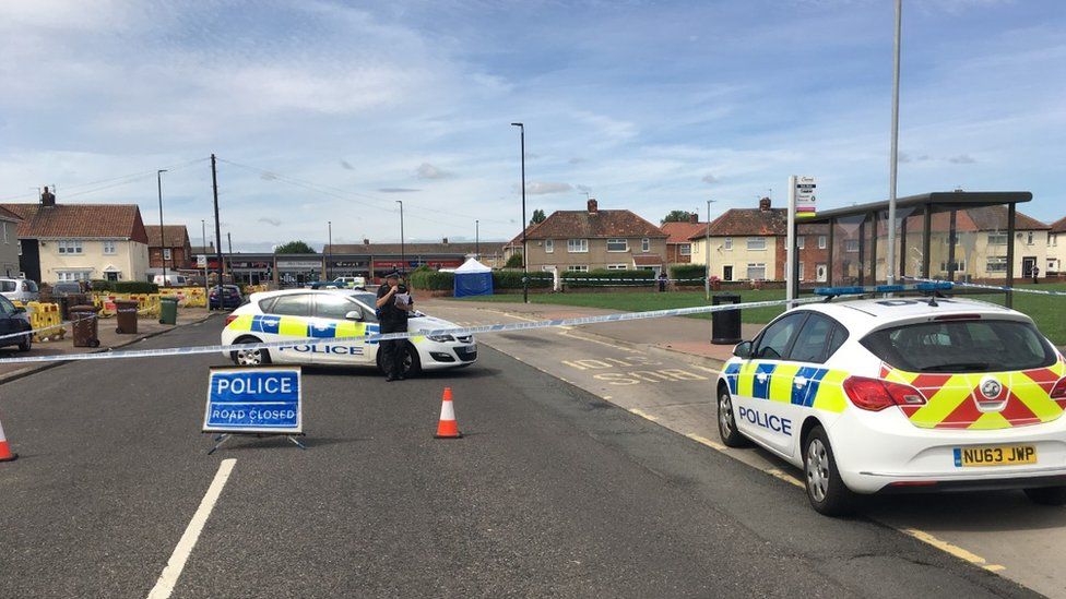 'Targeted' woman murdered in Hartlepool street - BBC News