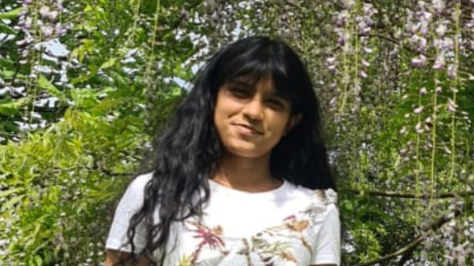 Mwslemiaid Cymru yn edrych ymlaen at Ramadan heb gyfyngiadau - BBC ...