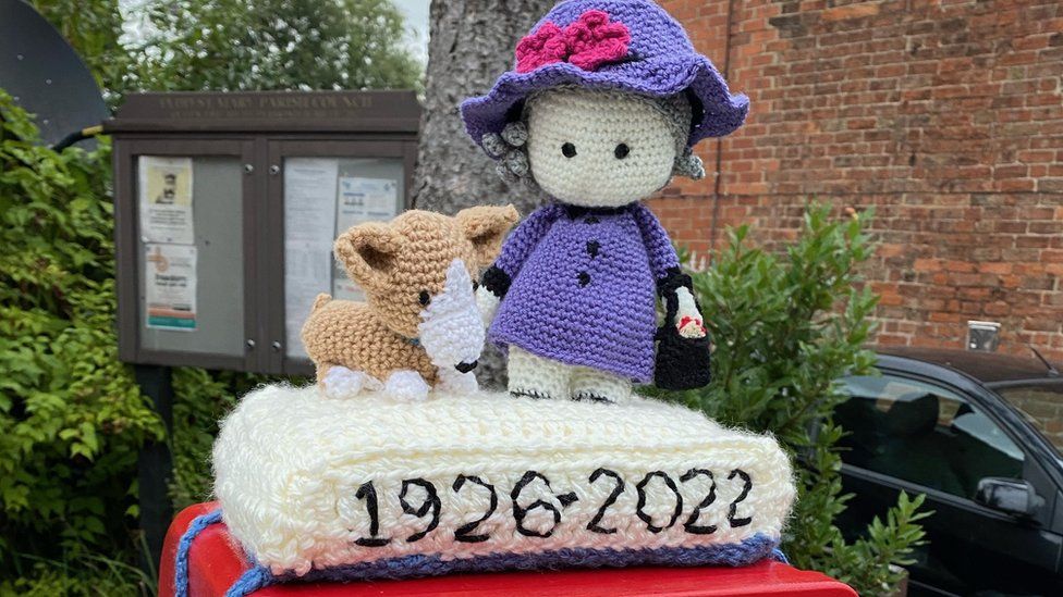 Easter Knitted Displays bring Cheer And Happiness BBC News Easter Knitted Displays bring Cheer And Happiness BBC News