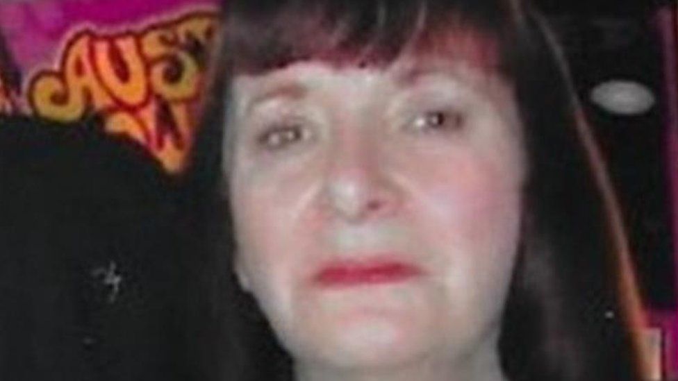 Carer jailed for beating woman, 77, to death - BBC News