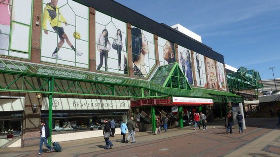 St John's Market Liverpool: Council confirms talks - BBC News