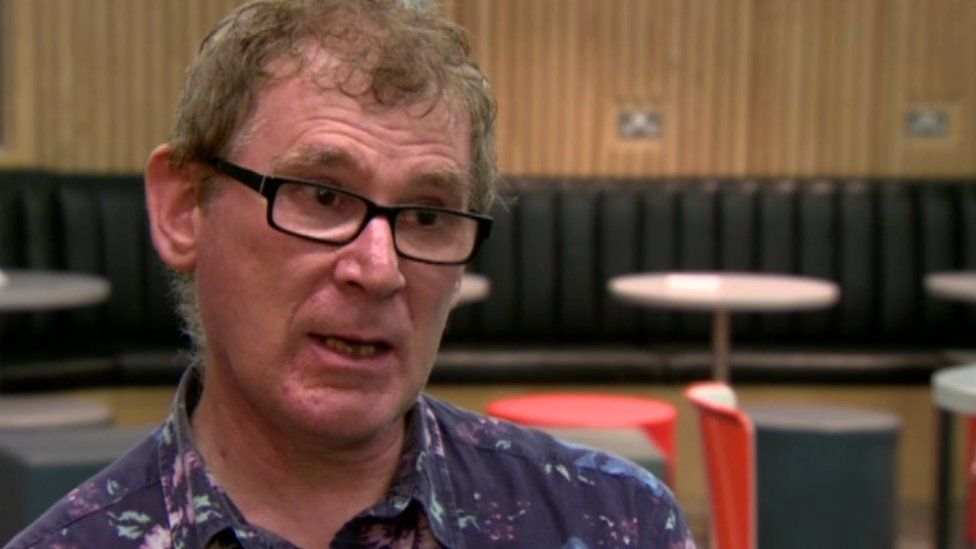 How do Irish speakers feel about a language act? - BBC News