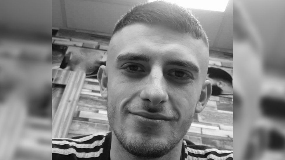 Lewis Williams shooting: Girl recalls being threatened - BBC News