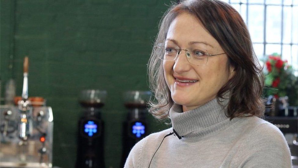 Grants deadline for Marches firms approaches - BBC News