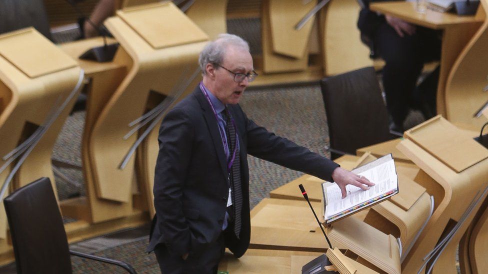 What are the roles of Scotland's lord advocate, and do they clash ...