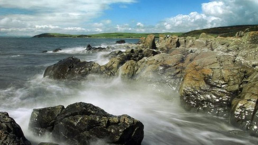 Lifeboat crews save stricken boat at Luce Bay - BBC News