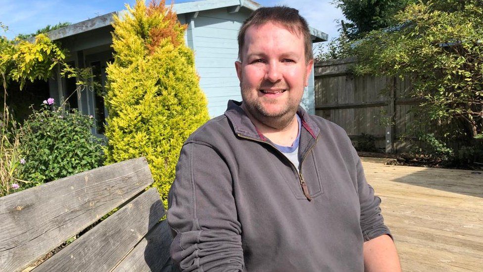 Queen's funeral: Man 'frustrated' over hospital appointment delay - BBC ...