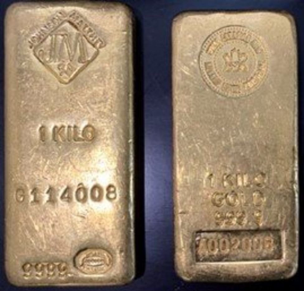 What's in the Senator Robert Menendez indictment? Gold bars and stacks ...
