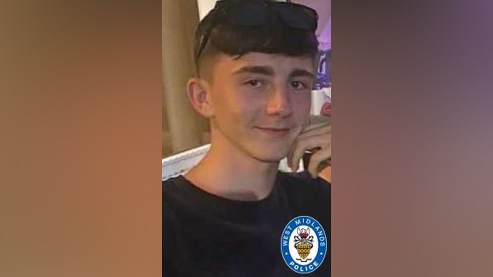 Tribute to boy killed in Walsall crash after police pursuit - BBC News
