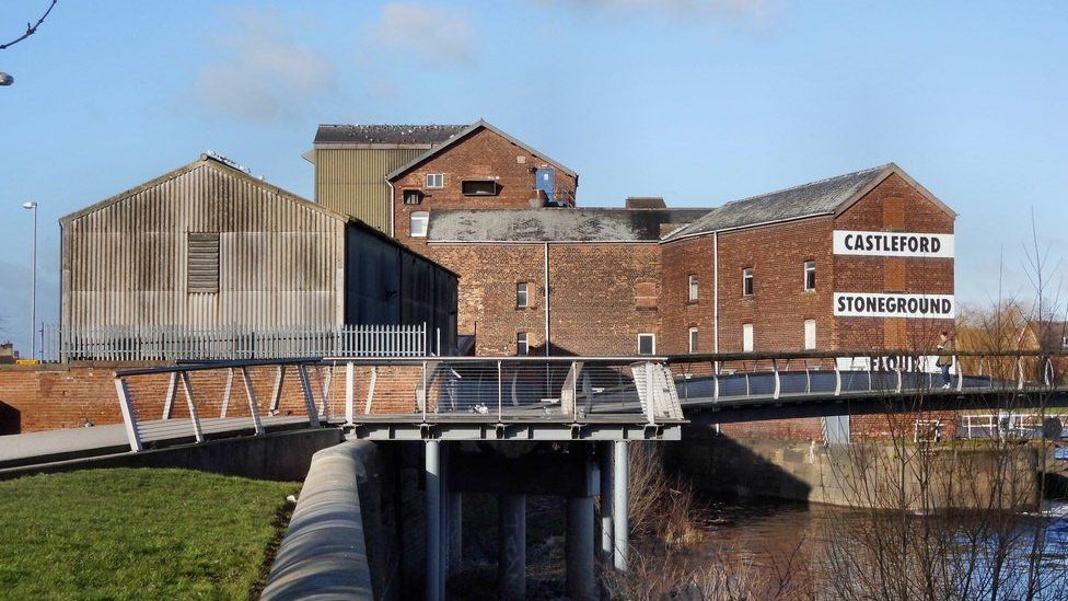 Castleford set to receive £720,000 of station improvement funding - BBC ...