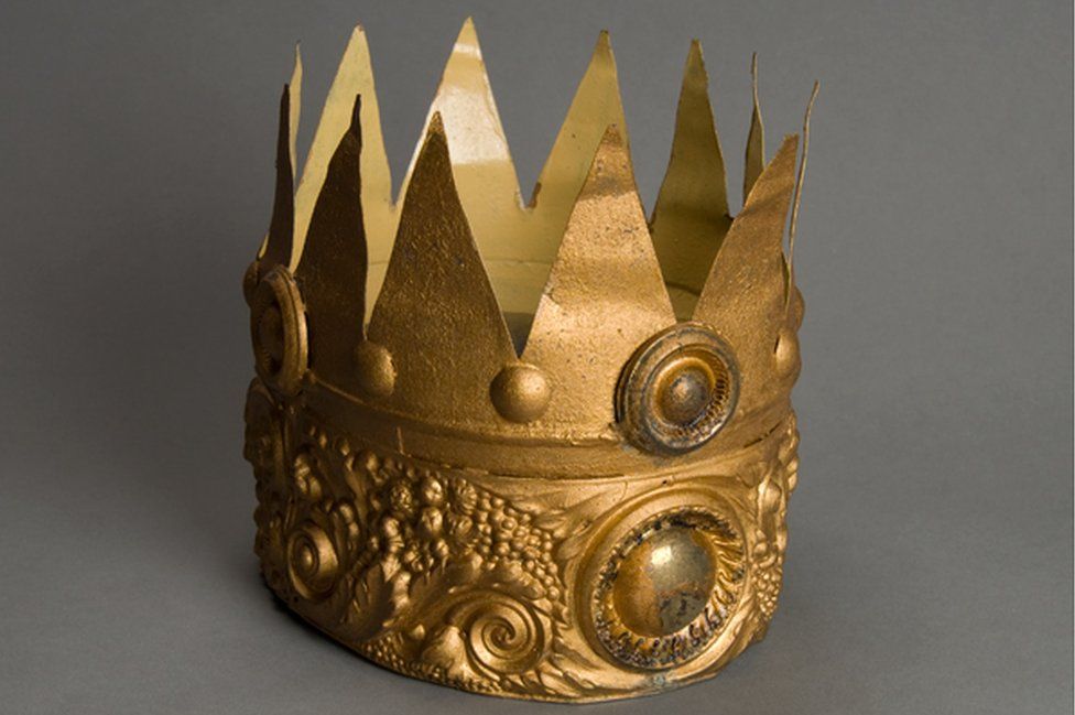 Pan oedd brenin ar Ynys Enlli - BBC Cymru Fyw