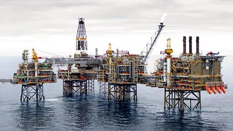 Buzzard oilfield shut down moved to next year - BBC News