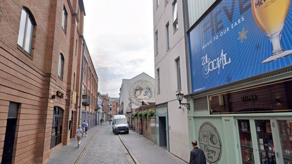 Belfast: Plans to pedestrianise Cathedral Quarter street - BBC News