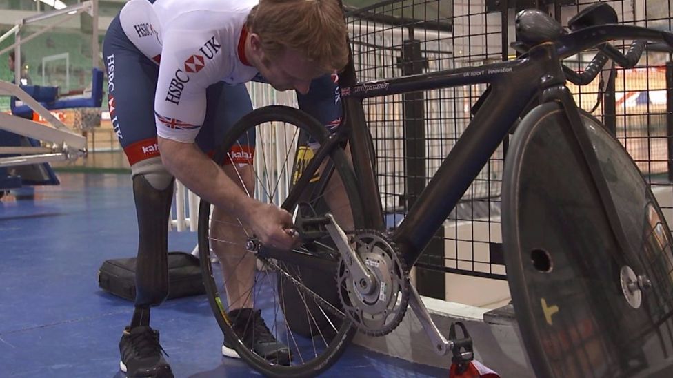 Para-cycling Track Worlds: Sophie Thornhill, Jon Gildea & James Ball ...