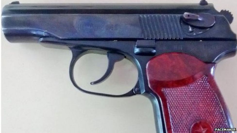 Timeline: Northern Ireland political crisis over Provisional IRA - BBC News