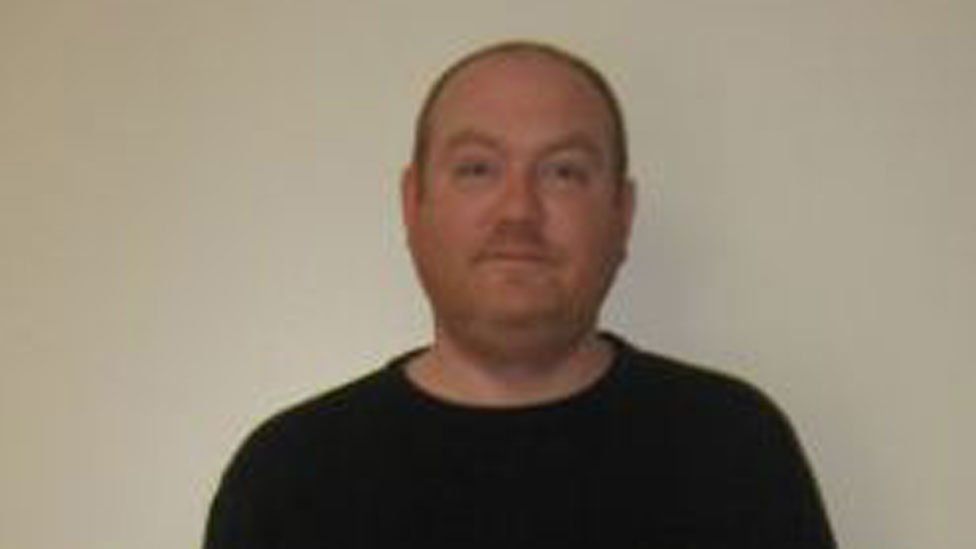 Vicar killer Richard Bracken release was 'right' - commissioner - BBC News